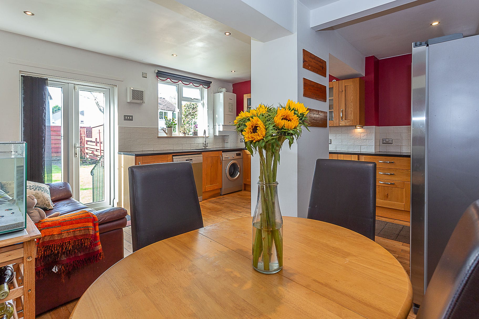 16 Silverknowes Grove, Edinburgh EH4 5LZ - Cameron Stephen and Co